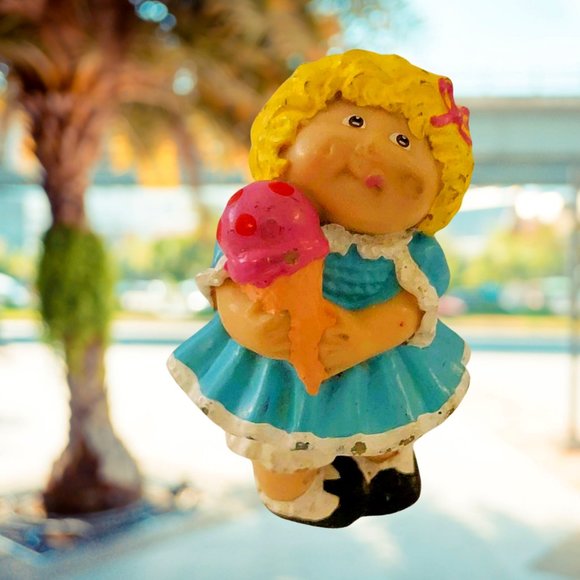 Toys | 1984 Cabbage Patch Figurine Blonde Hair With Ice Cream Cone ...